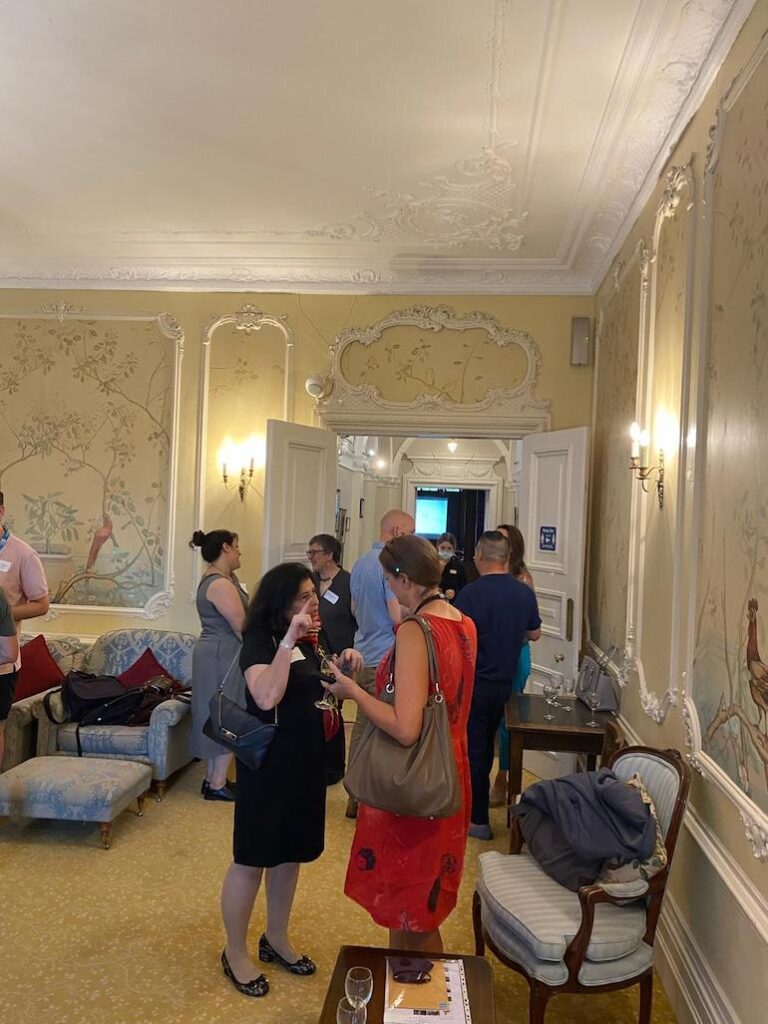 Association Of Professional Tourist Guides Welcomes 2021 London Blue ...